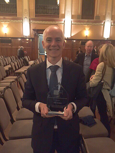 Professor Greg Murray receives Swinburne University's VC Award for ...